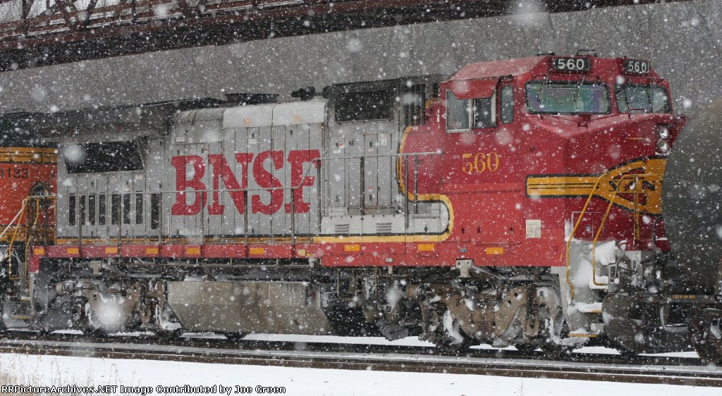 BNSF 560
